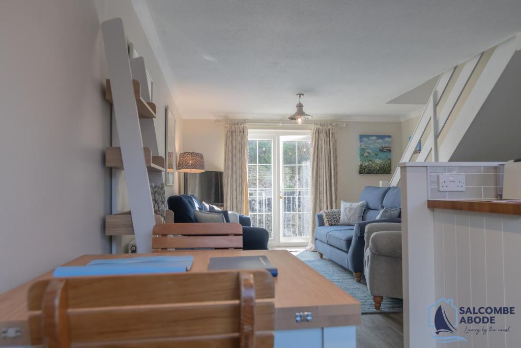 Central Salcombe Escape - 3 Beds of Coastal Luxury, Salcombe (updated prices 2025)