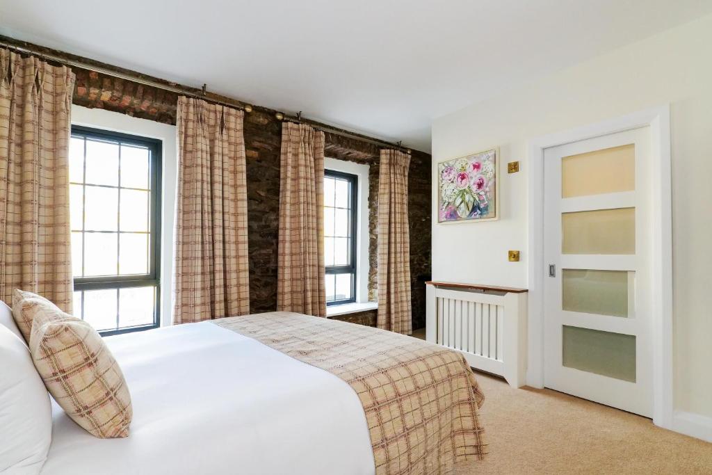The Central House Hotel Clifden, Clifden (updated prices 2026)