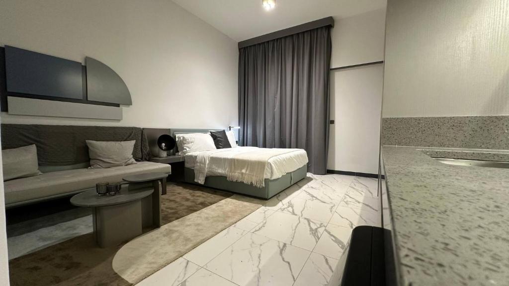 Mag 920, Dubai (preços atualizados para 2025)