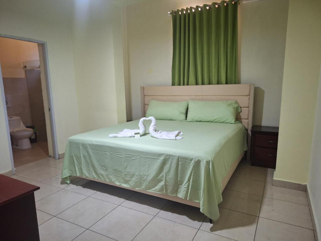 Hotel Enrique I Gazcue, Bed and Breakfast, Santo Domingo (updated ...