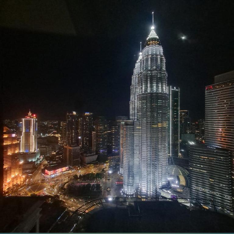 Sky suites klcc by kl, Kuala Lumpur (updated prices 2025)