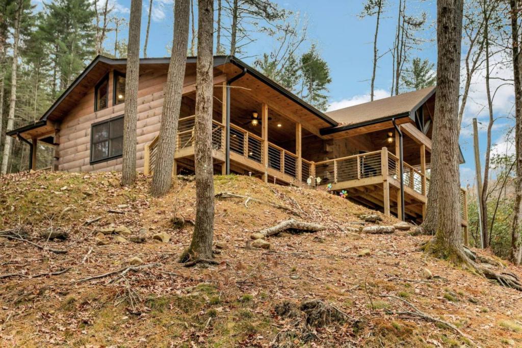 Brand New 2BR2BA Cabin Cherry Log Big Hot Tub Views, Cherry Log (preços ...