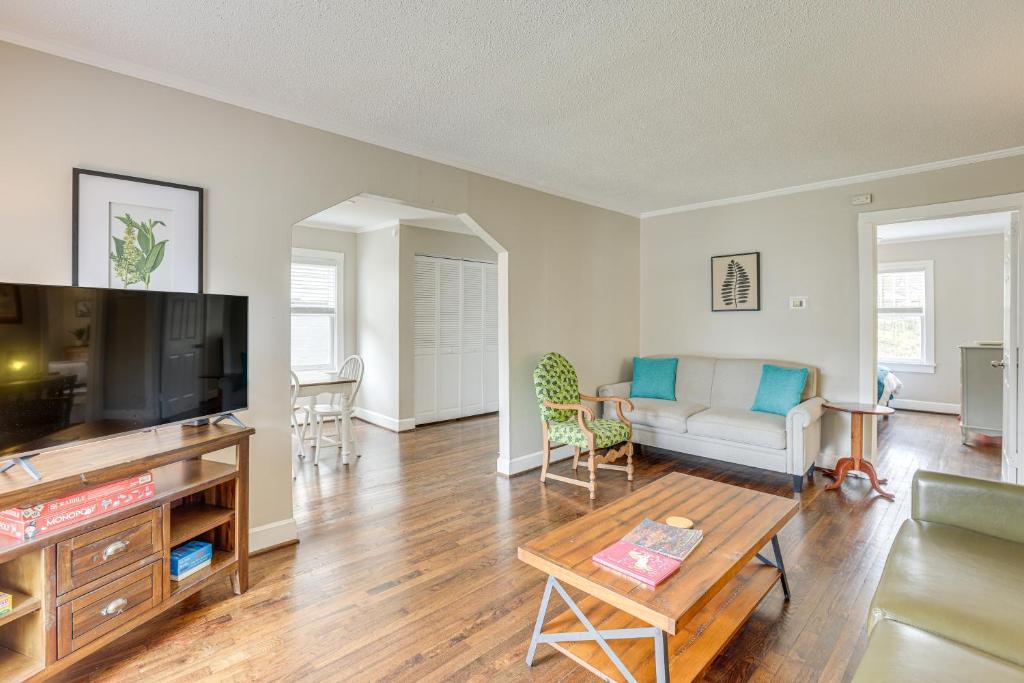 Walk to Ruffner Mountain Family Home with Yard, Birmingham (updated ...