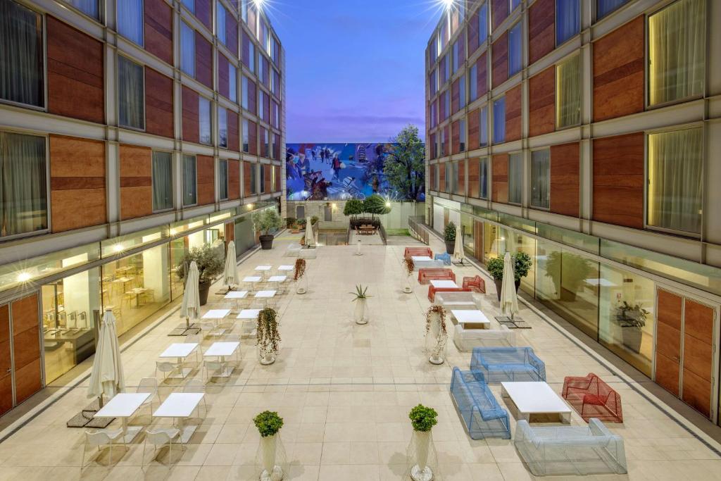 DoubleTree By Hilton Milan, Milan (updated prices 2026)