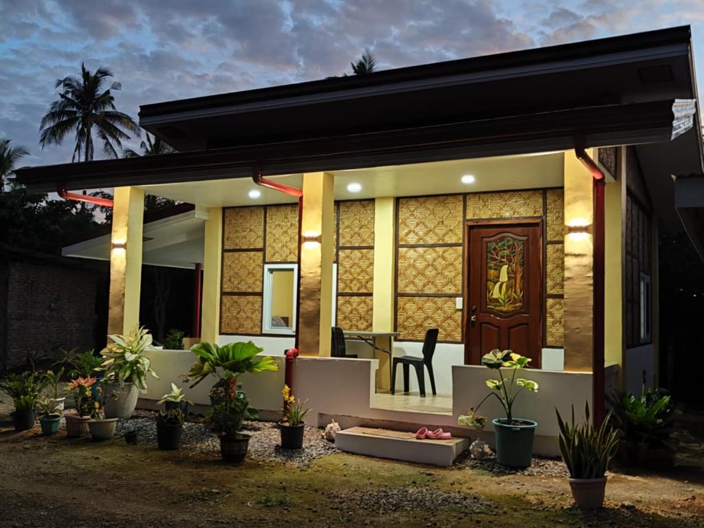 turtles place- Chay's Bungalow, Esperanza (updated prices 2026)