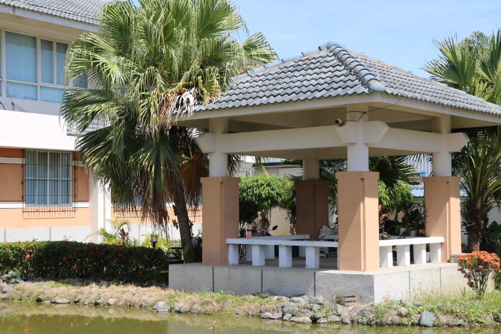 CLSU-PhilSCAT Living Quarters and Events Place, Sapang Cawayan Segundo ...