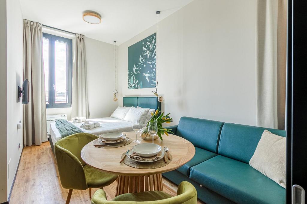 Palazzo Quantum 1, Milan (updated prices 2026)