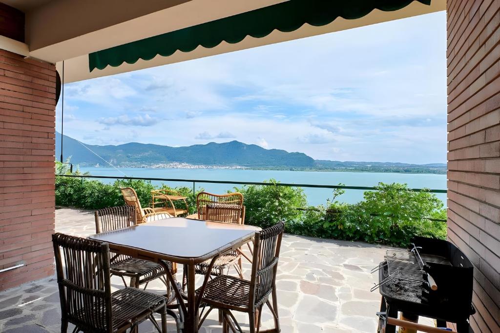 Casa Vista Lago, Predore (updated prices 2025)