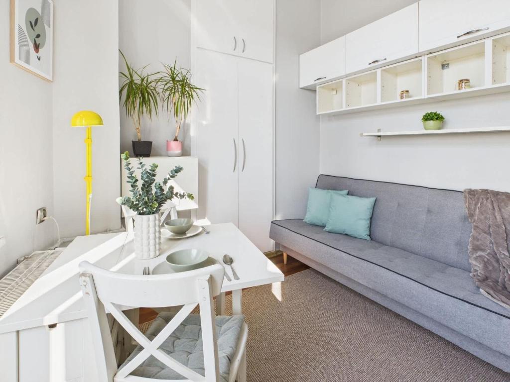 Exceptional Studio Located near Royal Baths Park by Noclegi Renters, Warsaw (updated prices 2025)