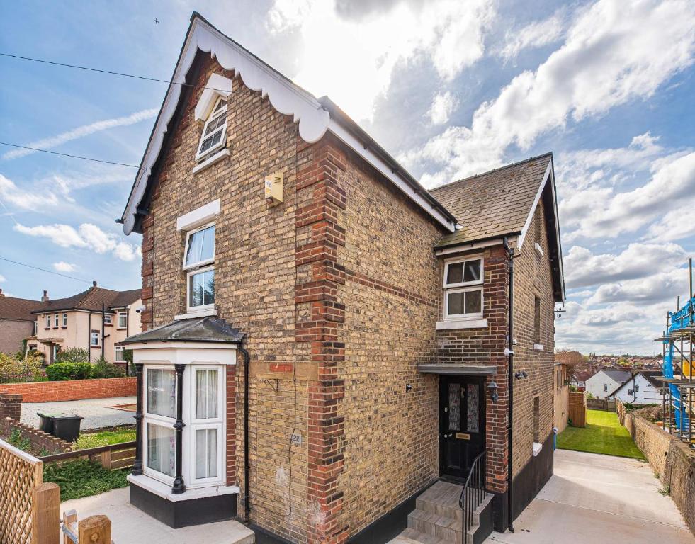 Flourish House, Gravesend (updated prices 2025)