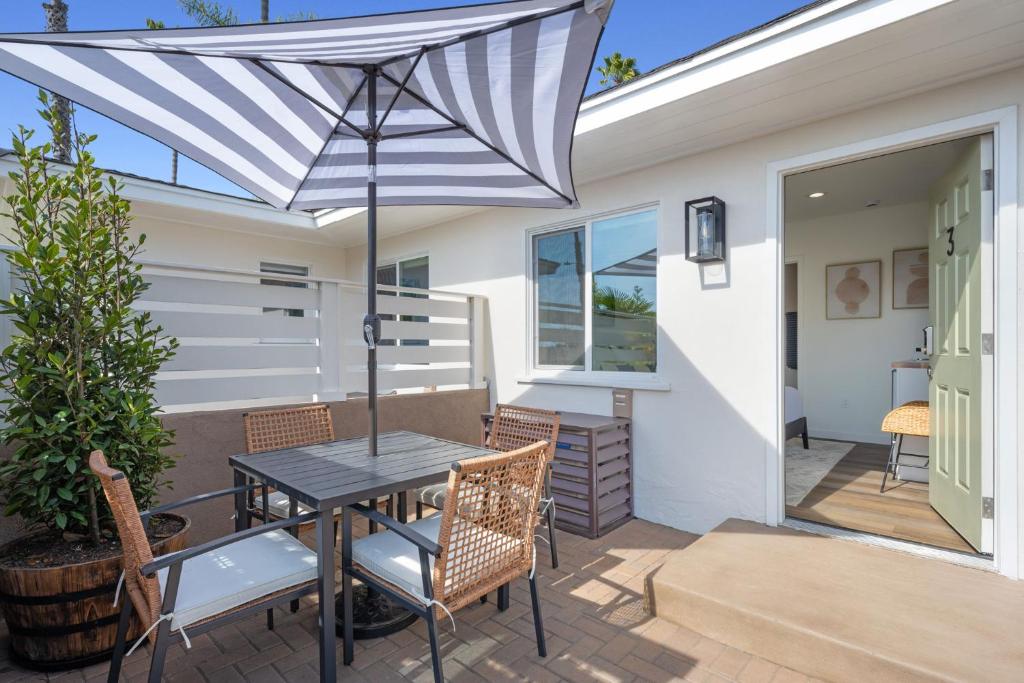 South O Bungalow 3 - Deluxe Queen Studio + Patio, Oceanside (updated prices 2025)