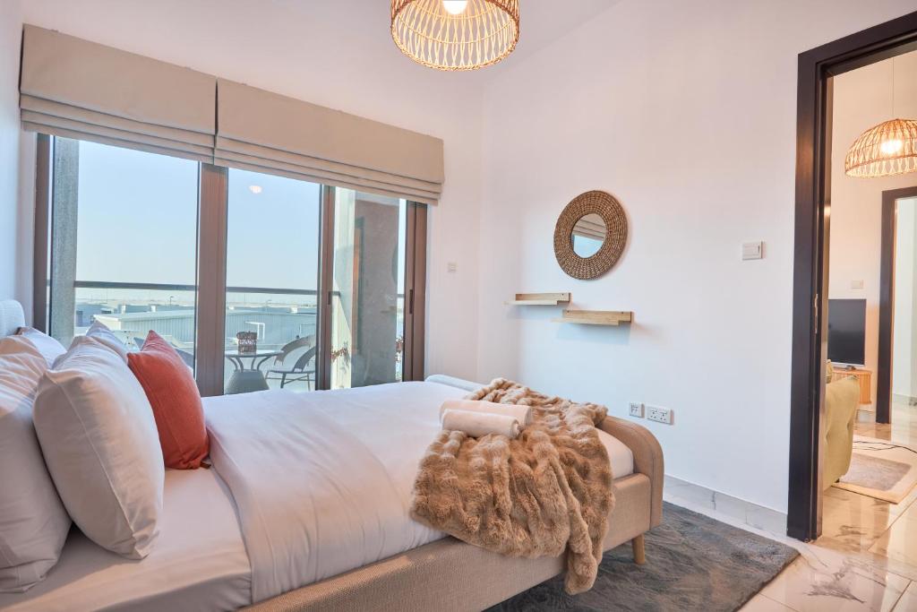Family-Friendly 2BR Apartment in Dubai South at MAG-565 near EXPO and ...