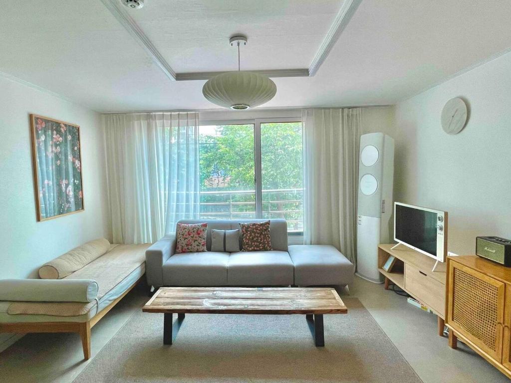 Studio 99 Hongdae 3ROOMS 2BATHS, Seúl (precios actualizados 2026)