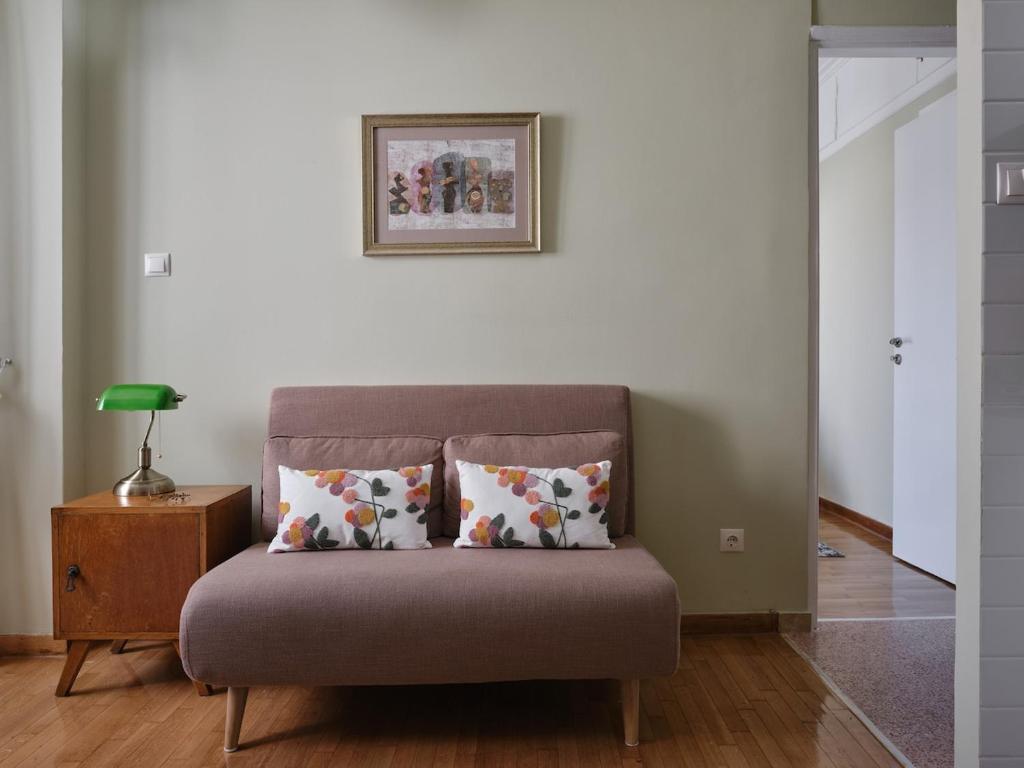 Stunning-Classical 1bd apartment, Athens (updated prices 2025)