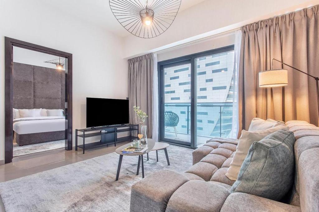 Bright & Beautiful 1-Bedroom, Dubai (updated prices 2025)