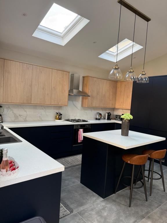 Dreams House, Hendon (updated prices 2026)