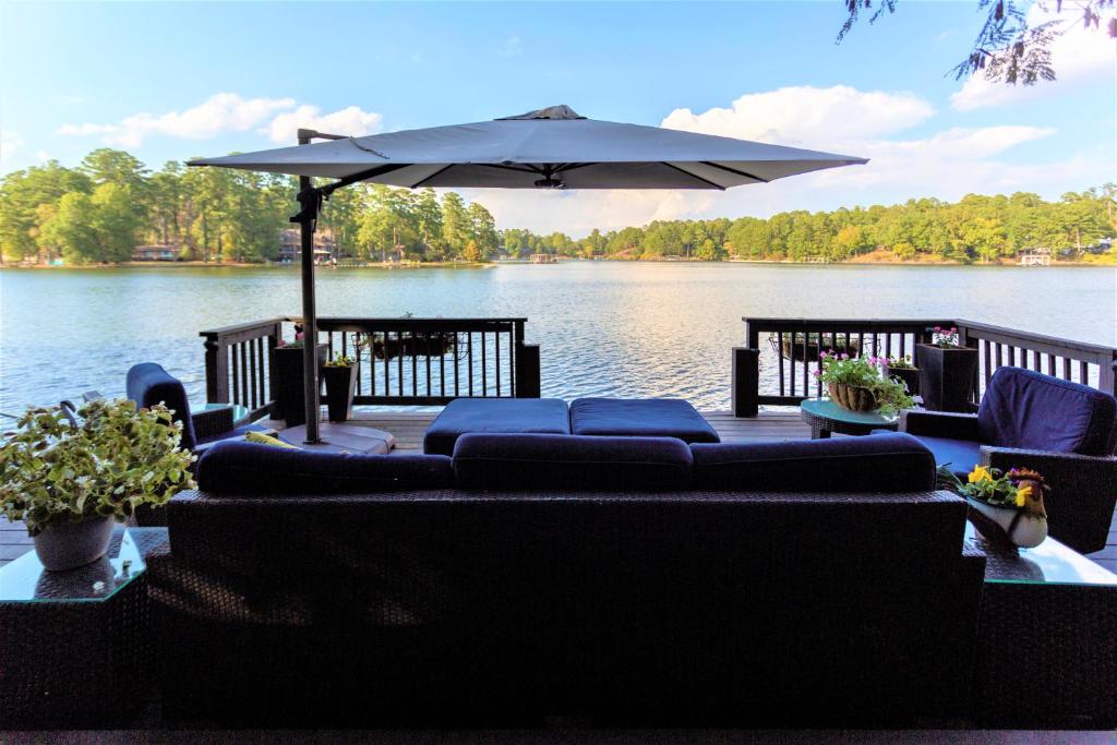 The Lakeside Cottage, Hot Springs (updated prices 2026)