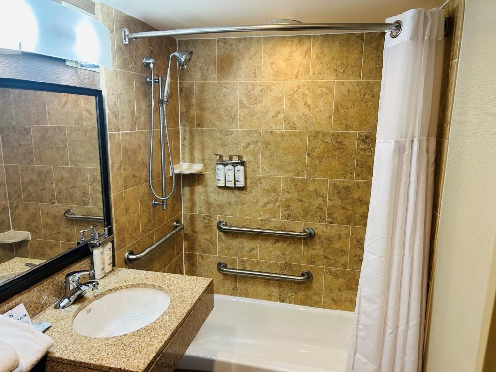 Holiday Inn Express Philadelphia-Midtown by IHG, Philadelphia (updated ...