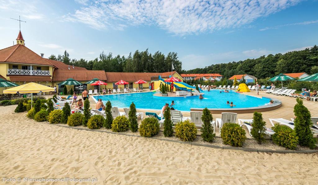 Holiday Park Kacze Stawy, Łeba (aktualne ceny na rok 2026)