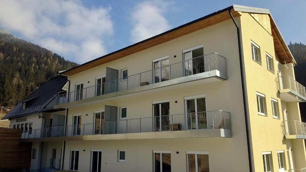 SCHUSTER's ALPENPANORAMA, Seewiesen (tarifs actualisés, 2025)