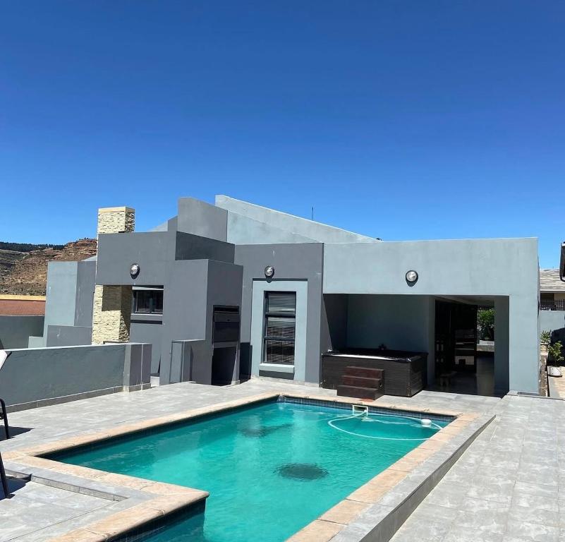 The Violet House, Maseru (updated prices 2025)