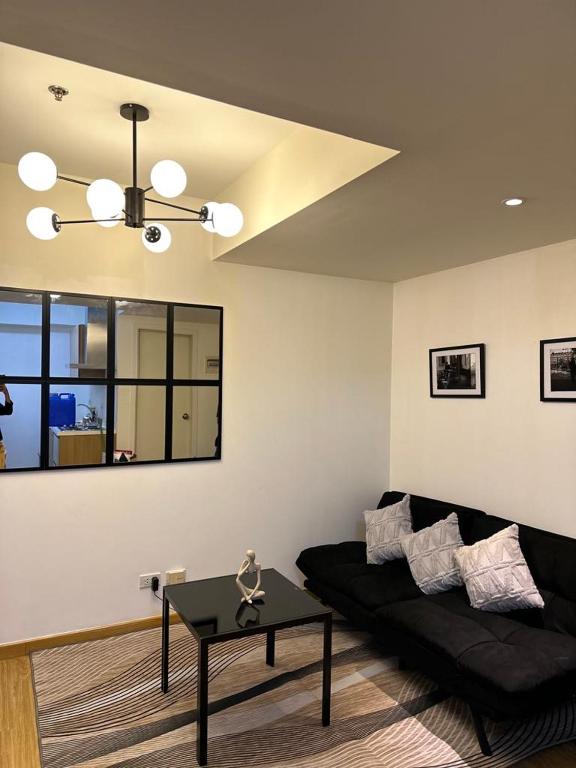 Azure staycation by marco, Manila (updated prices 2025)