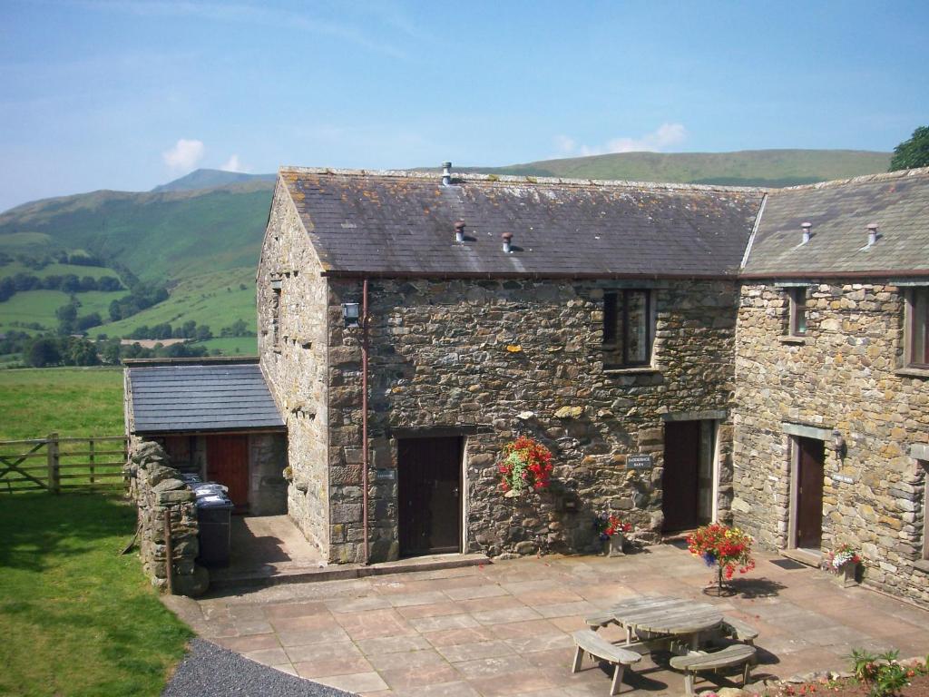 Stable Barn, Penrith (updated prices 2025)