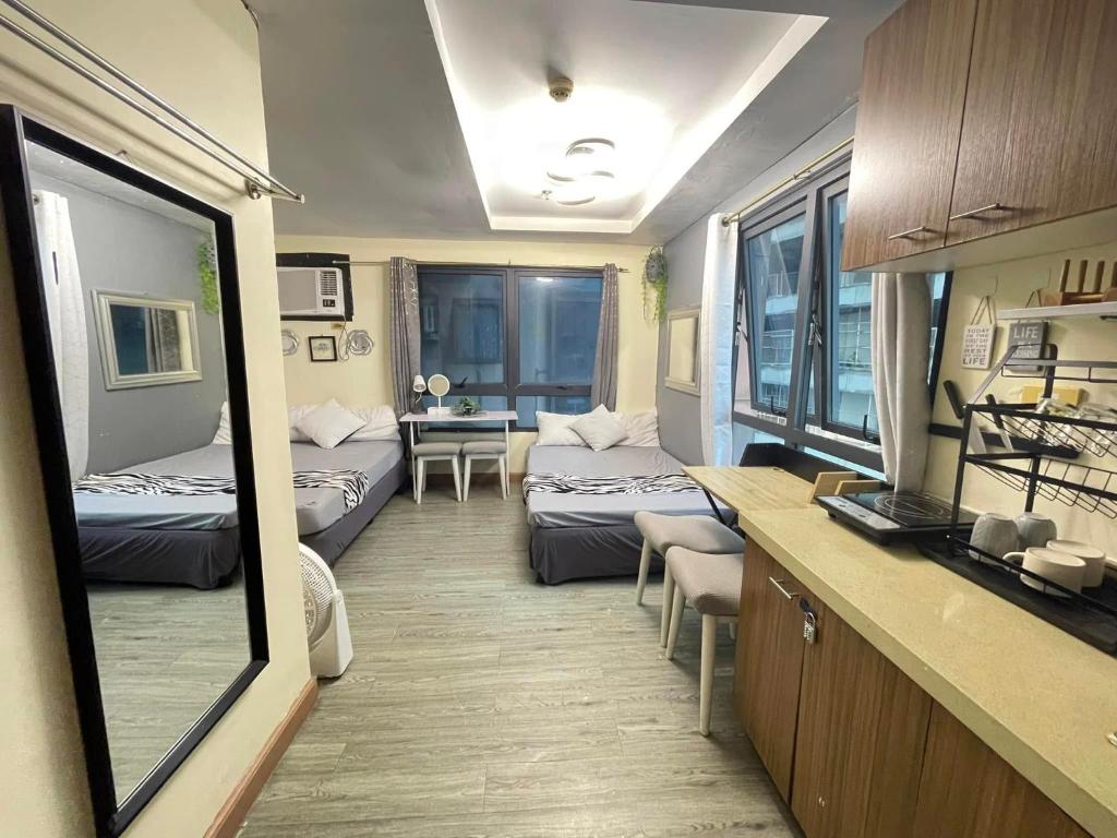 ADB Avenue Tower GOOD FOR 5 PAX, Manila (updated prices 2025)