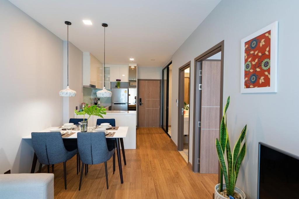 Astra Sky River Amazing Rooftop Pool 2 bedroom, Chiang Mai (bijgewerkte ...