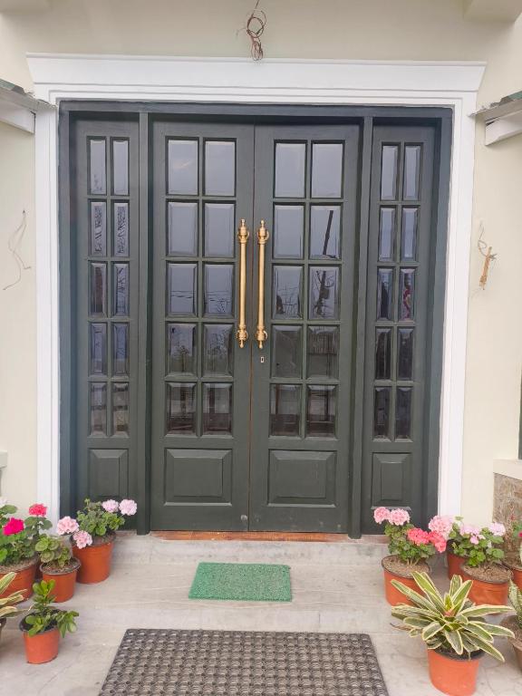 The Bougainvillea House Gielle Tea Garden Takdah, Takdāh (precios ...