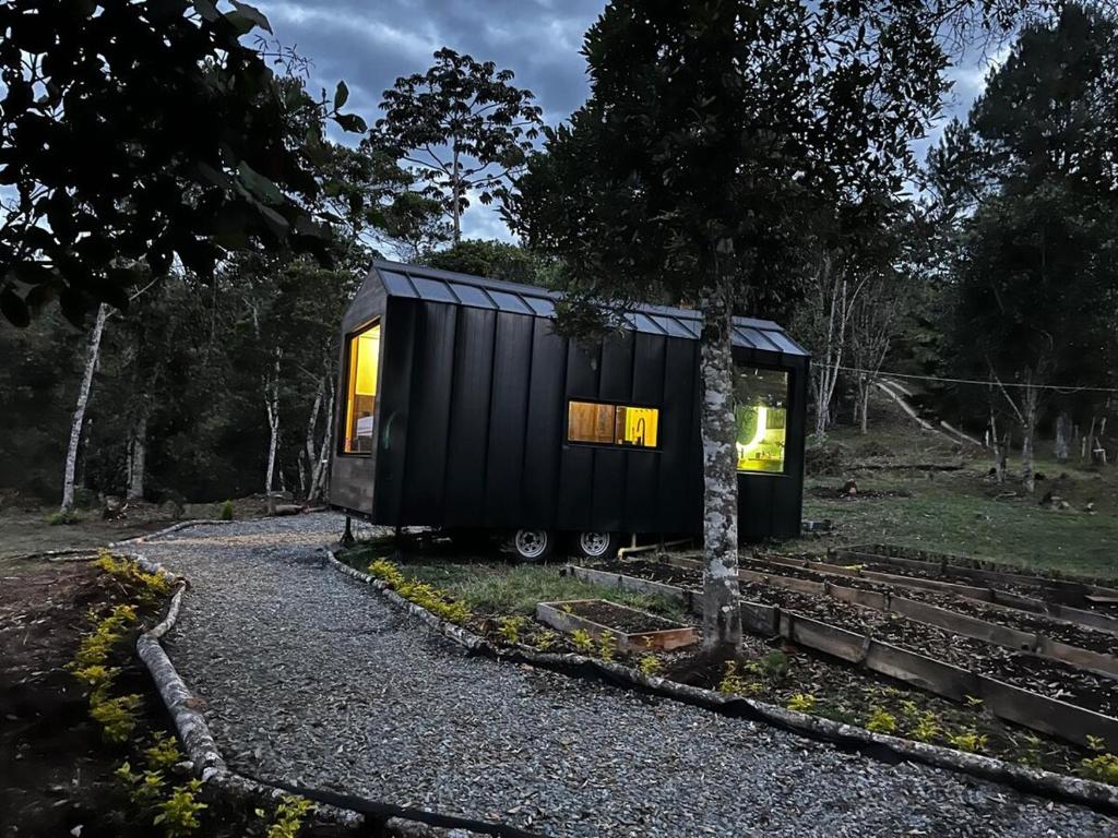 Minimalist Tiny House in Nature, El Retiro, El Retiro (updated prices 2025)