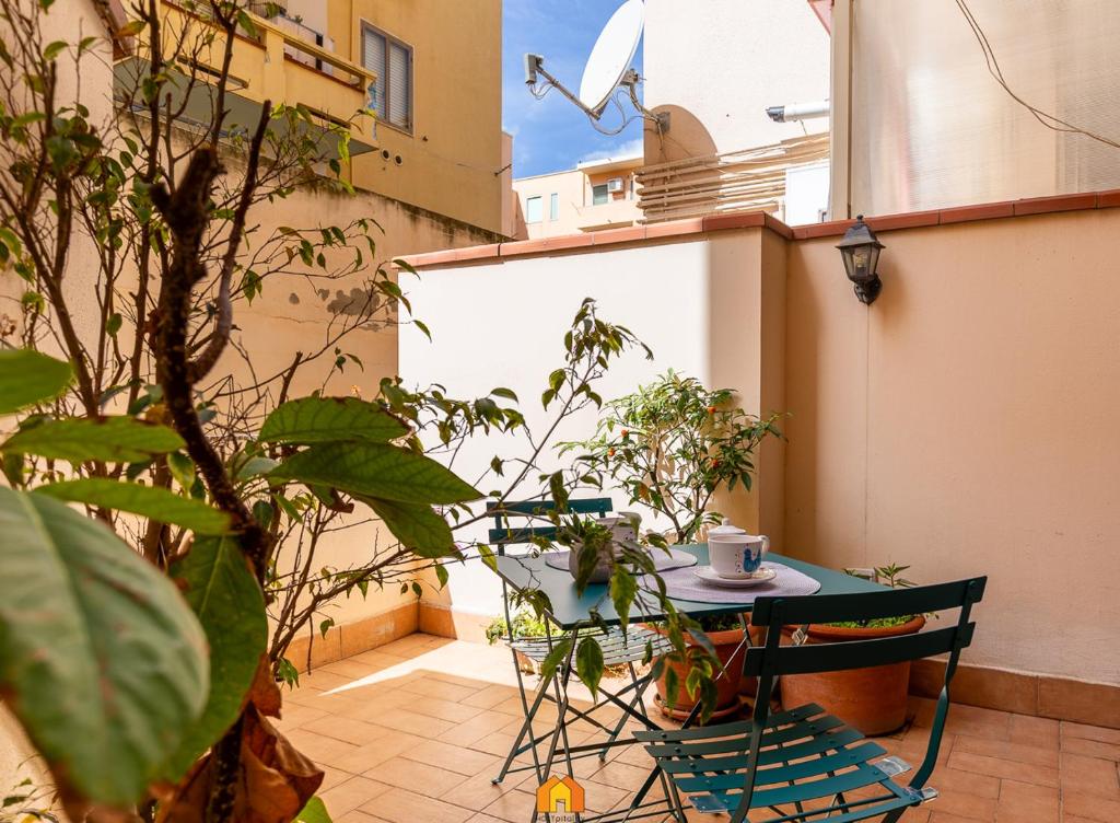 Solmi House, Cagliari (updated prices 2026)