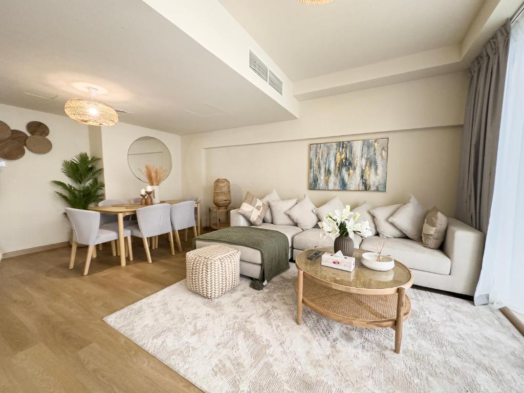 Pacific, Al Marjan, Ras al Khaimah (harga terbaru 2025)