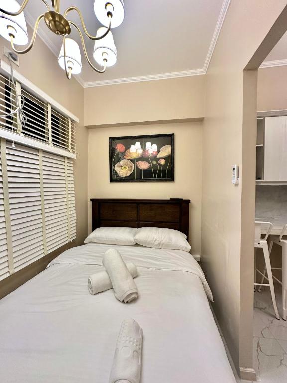 Studio Two Condominium, Alabang AMBER -Fiber WI-FI Netflix ready ...