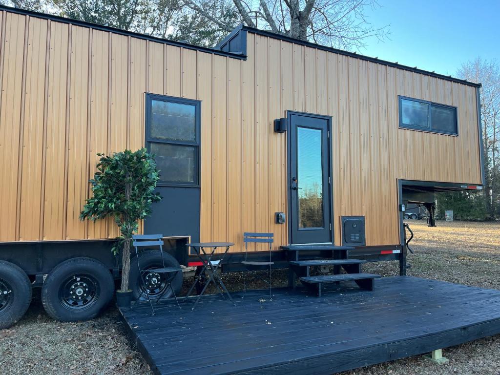 The Summit Tiny Home, Dekle Beach (updated prices 2026)
