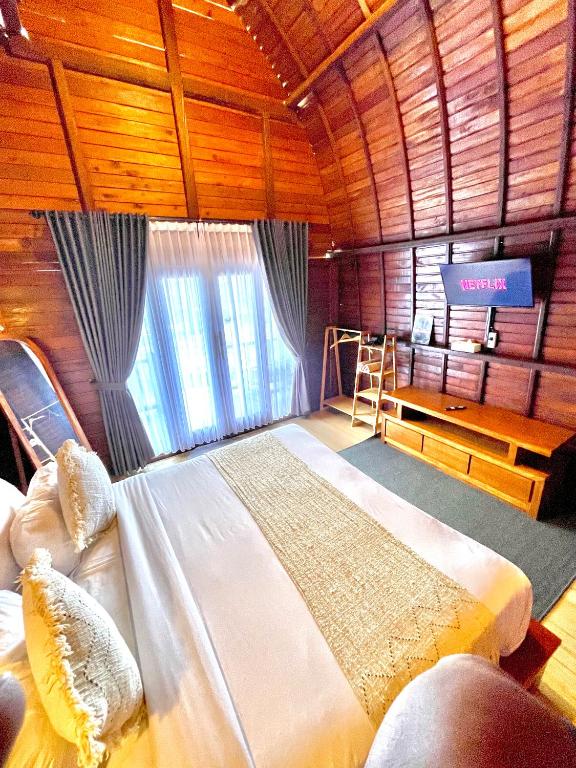 Pinggan caldera, Baturaja (updated prices 2025)