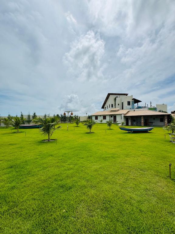 Triplex frente mar, com rooftop, piscina e jacuzzi!, Luis Correia ...