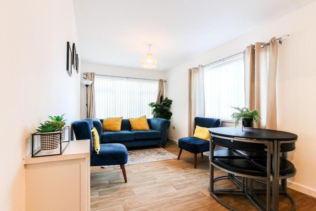 Stylish 6 Bed Detached House, Forest Hall (updated prices 2026)