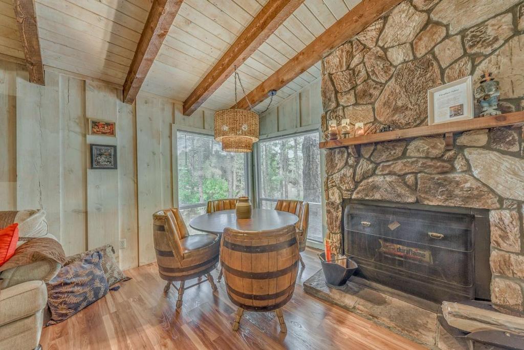 Midtown Smart Cabin, Ruidoso (updated prices 2025)