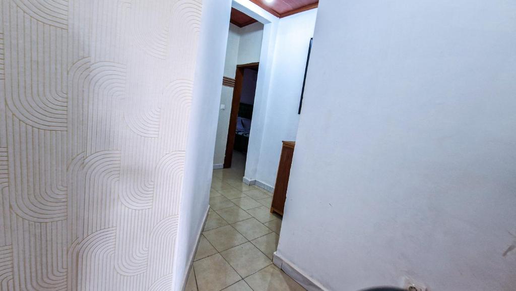 Studio central New237, Yaoundé (updated prices 2025)