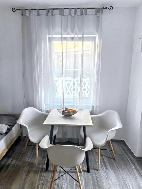 Vesna Studios, Ljubljana (updated prices 2025)