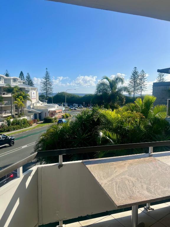 Ocean Views on Alexandra Headlands Sunshine Coast, Alexandra Headland ...