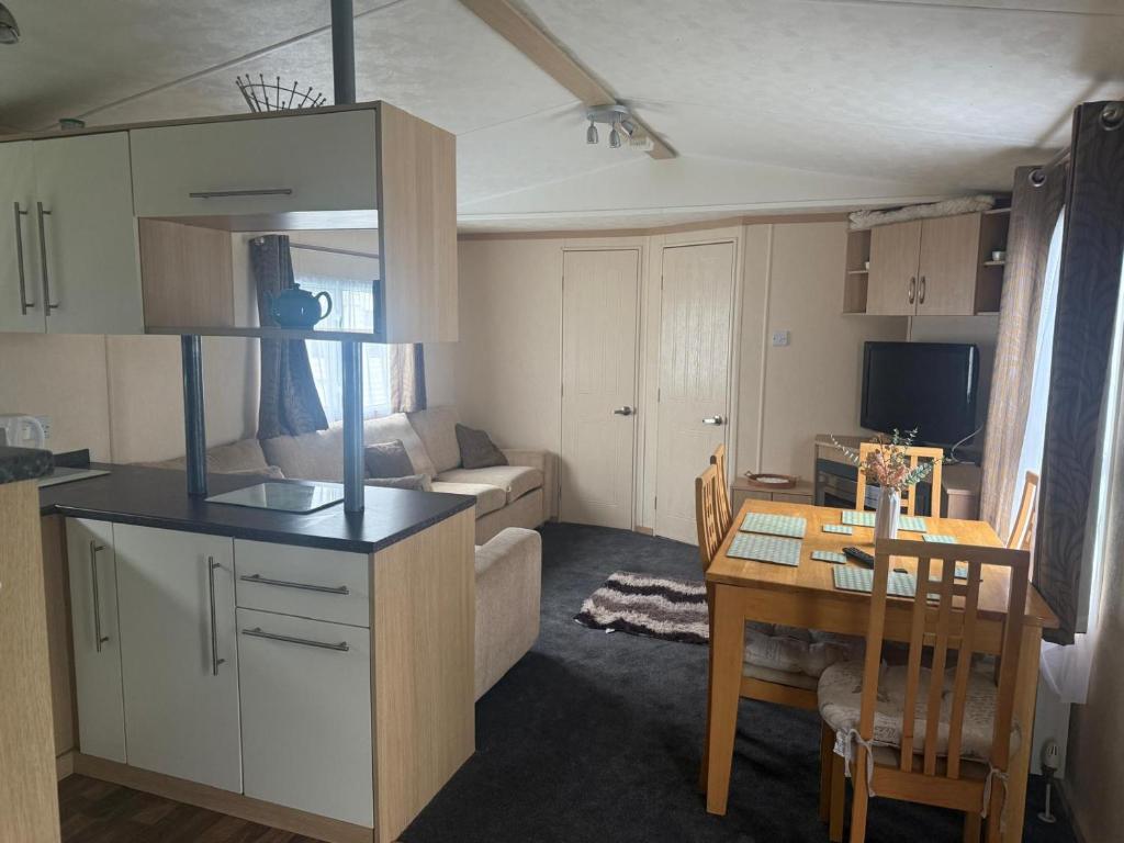 6 Bed Static Carvan Seawick Holiday Park, Saint Osyth (aktualisierte ...