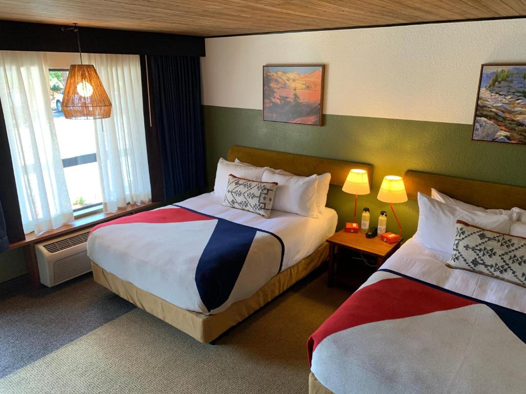Station House Inn South Lake Tahoe, by Oliver, South Lake Tahoe ...