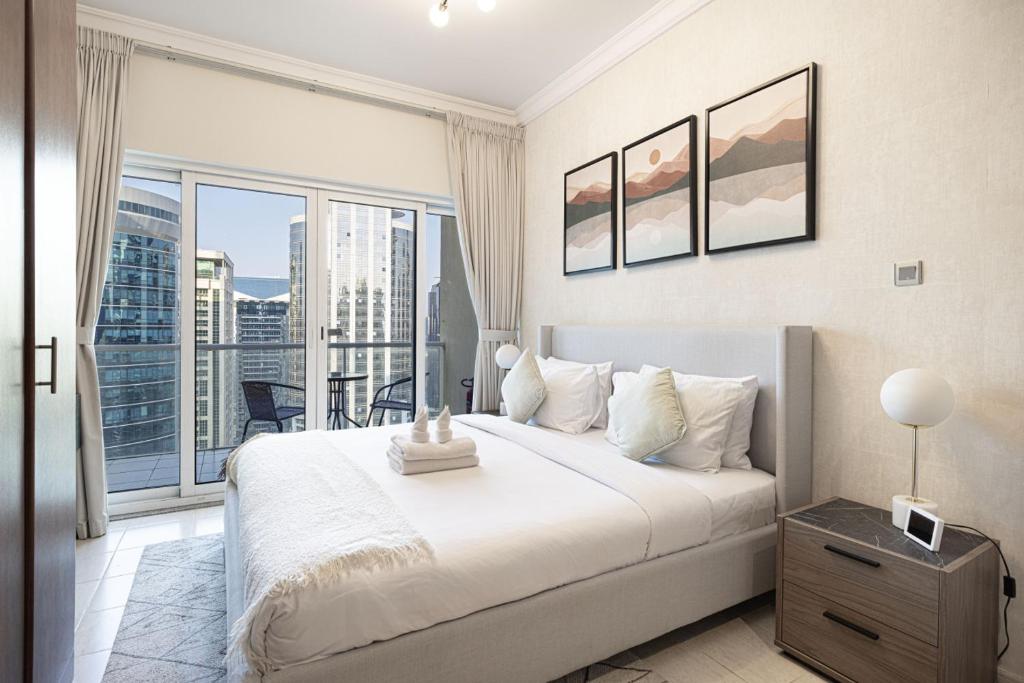 Lake View Studio near Marina with Pool, Sauna and Gym, Dubai (updated ...