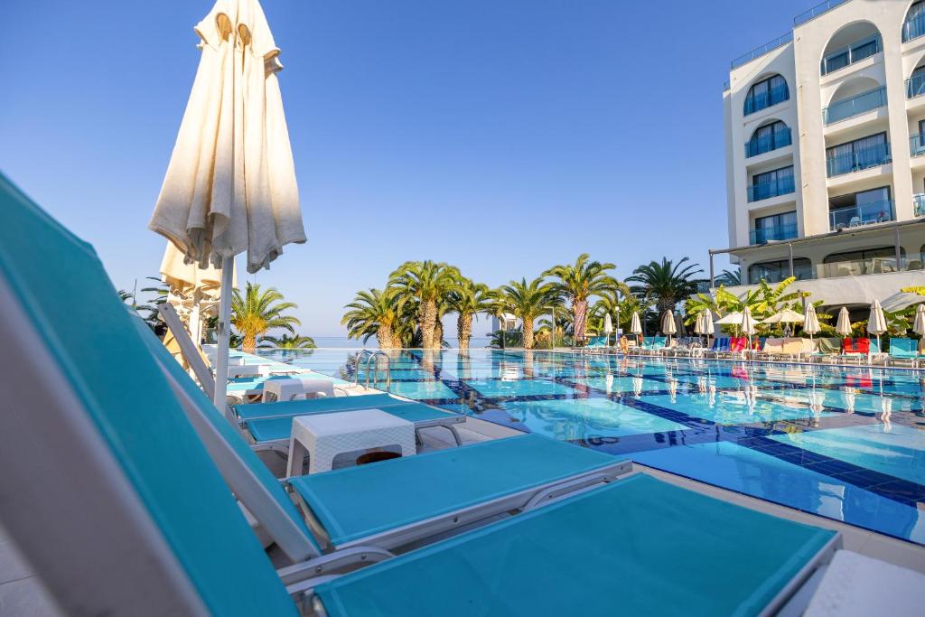INFINITY BY YELKEN AQUAPARK&RESORTS KUŞADASI, Kuşadası (updated prices ...