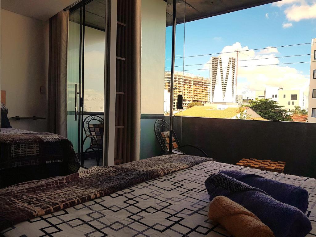 2C - Elegancia y confort en Equipetrol, Balcón y Piscina, Santa Cruz de ...