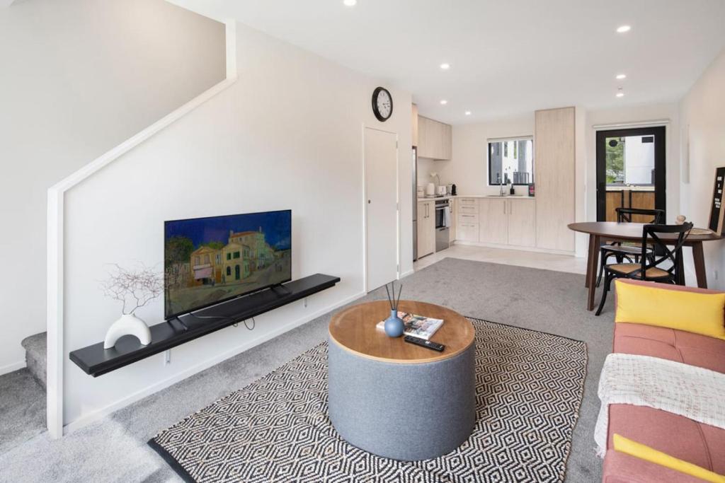 Tranquil Stay at Rainey Grove, Lower Hutt (updated prices 2026)