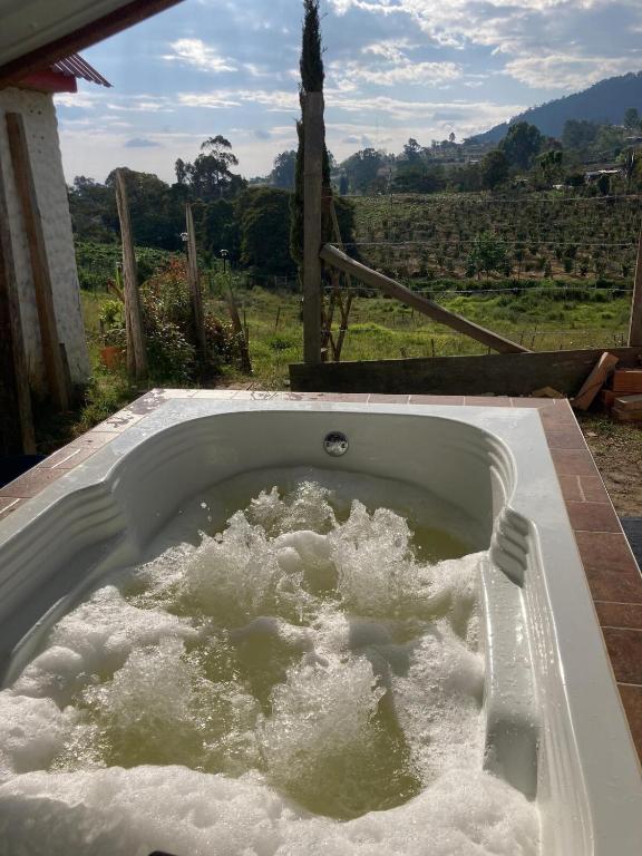 Campo, aire puro, luciérnagas, jacuzzi, Sauna y Asador, Pasca (precios ...