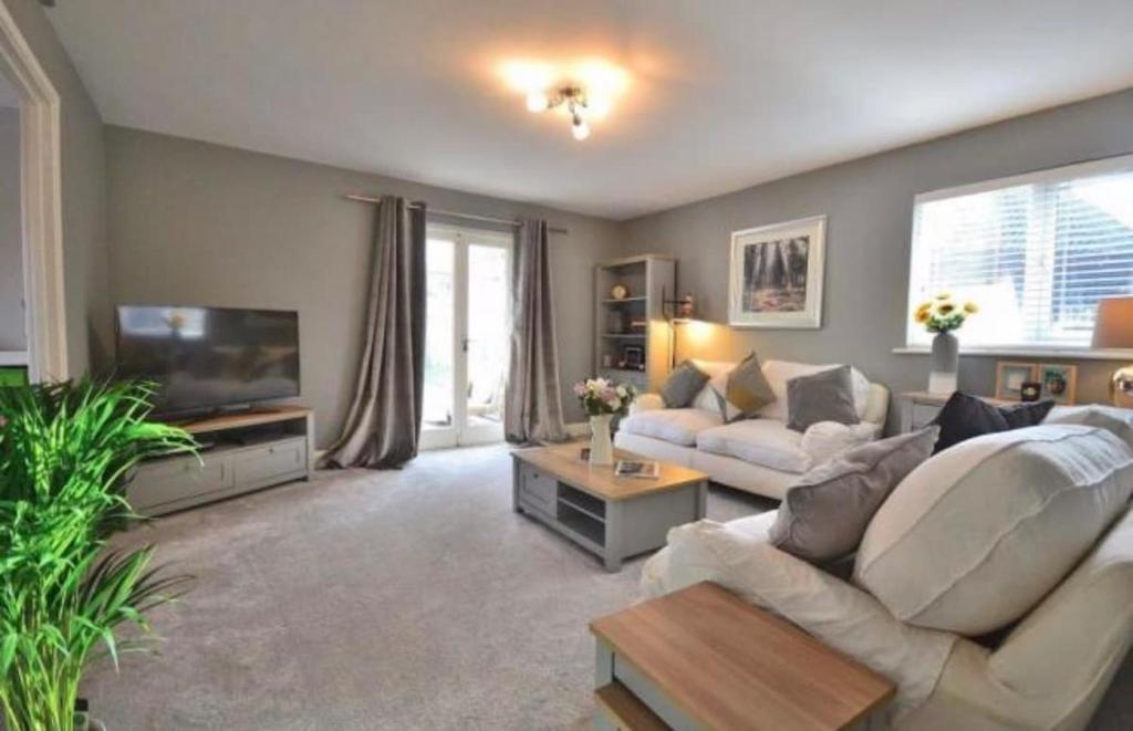 Family home in Great Dunmow for up to 5 guests, Great Dunmow (updated ...